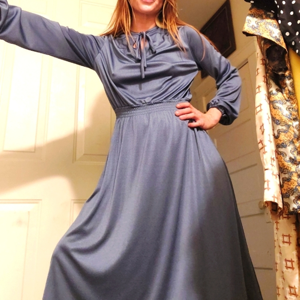 1970's Metallic Disco Midi Dress W/ Keyhole Neck - Gem